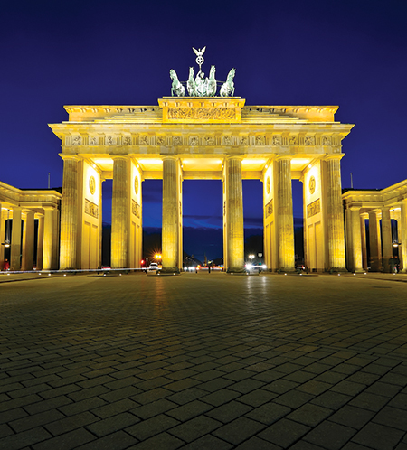 Ein Berliner - San Antonio Magazine